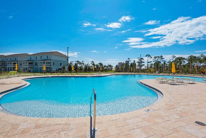 Emerald Shores Private Beach Club, Bar, Pool - Perdido Key, FL
