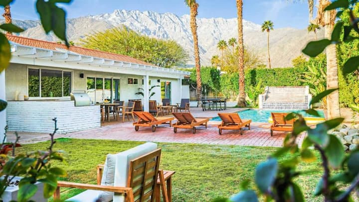 Group Fun Villa | Rainfall Pool| Seasonal Discount - Palm Springs