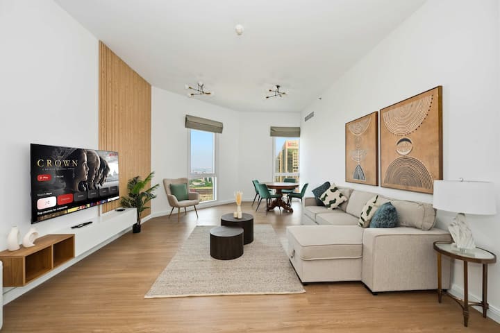 Spacious Modern 2 Bed And Maids I Sleeps 7 - Dubai