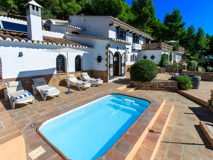 Comendador By Interhome - Frigiliana