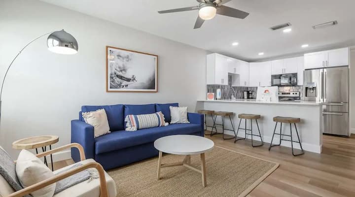 Waterfront - Family & Pet Friendly For 6 - Apollo Beach, FL