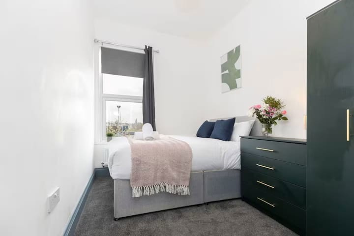 Modern 4br Contractor Stay In Darlington - Darlington