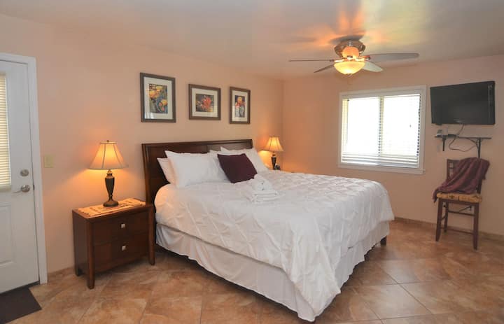 1 Bdr Guest Home In Oro Valley! Mnt Views, Hot Tub - Oro Valley, AZ