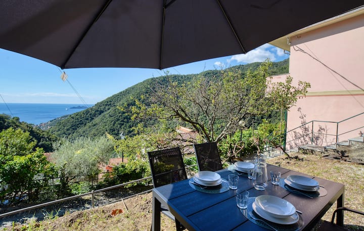 2 Bedroom Amazing Apartment In Semorile - Zoagli