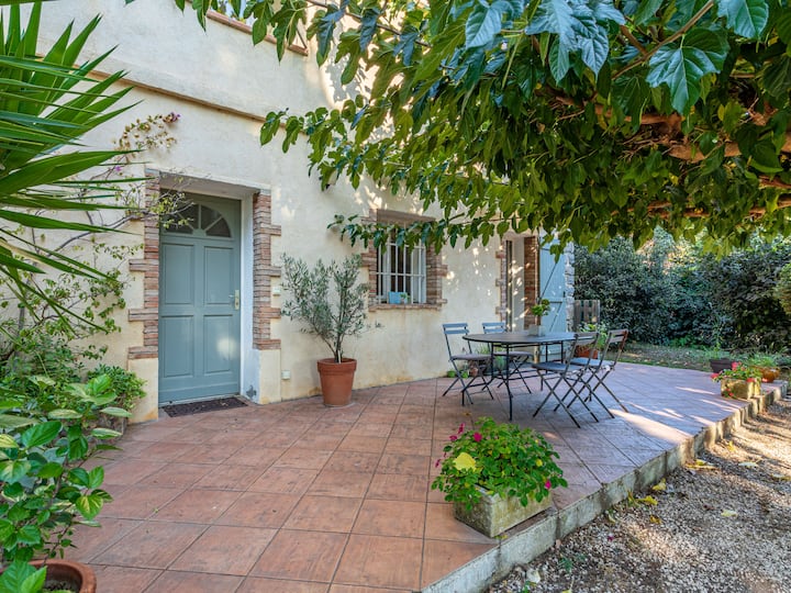 Palmeraie By Interhome - Hyères