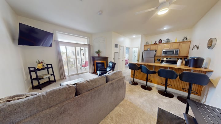 New! Seneca 104 - Brigham One Bedroom Condo - Kumbrabow State Forest, Huttonsville