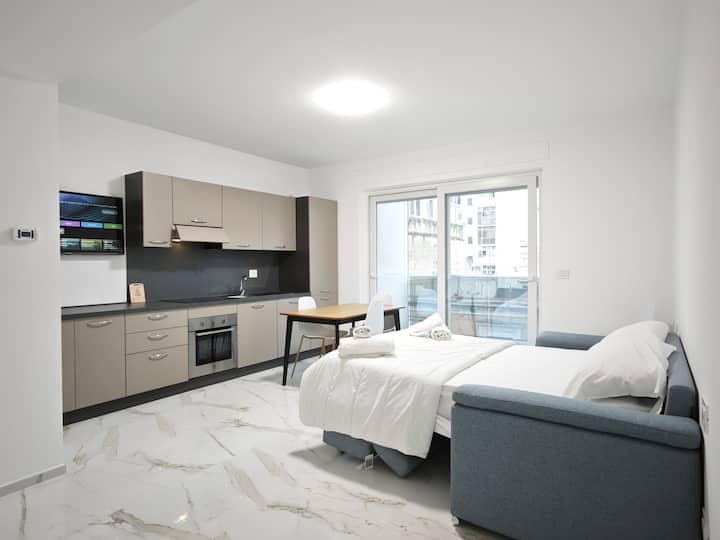 Jupiter Apartment - Bari