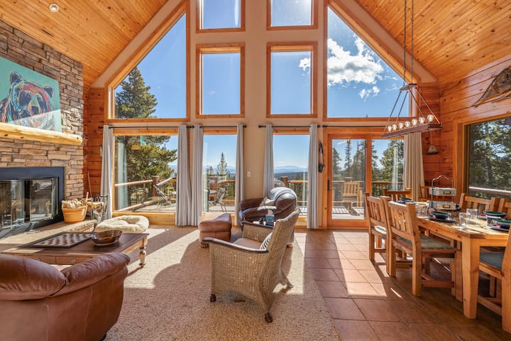 Family Log Cabin | Game Room, Pets | Balcony Views - Alma, CO