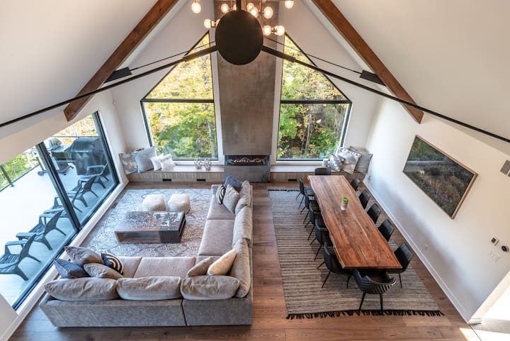 New! Chalet Arendelle| Hot Tub/ Tremblant Living - Mont-Tremblant