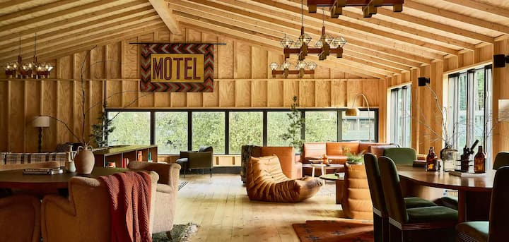 Modern Spin On Classic Mountain Escape - Stowe, VT