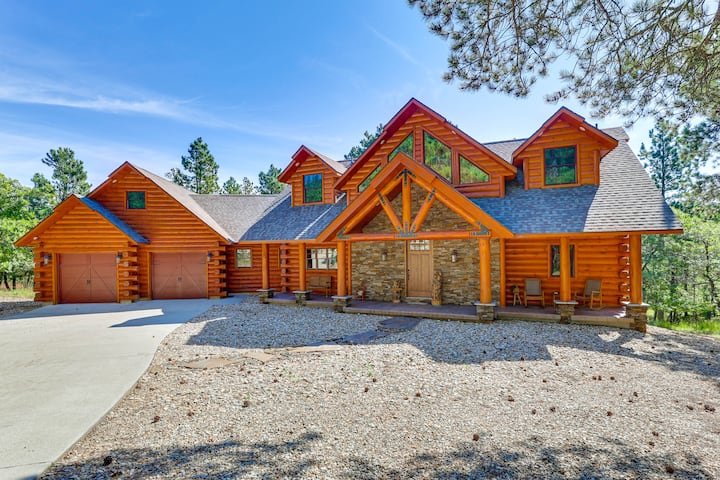 Hike, Fish & More: Grand Cabin W/ Decks In Sturgis - Deadwood, SD