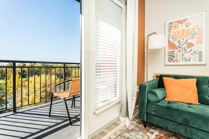 Hot Tub, King Beds, Coffee Bar, Gym - Boise, ID