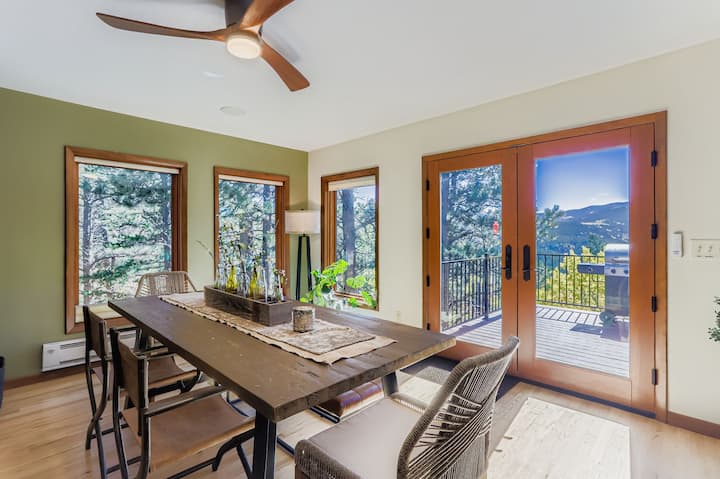 New! Pet-friendly Mountain Home W/ Fire Pit! - Nederland, CO