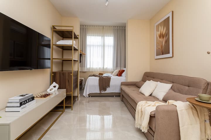 Peru1107|nice Apt, Copacabana One Block From Beach - Rio de Janeiro