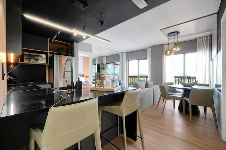 Modern Renovated Apt |2br/2ba | 5 Min To Universal - Orlando