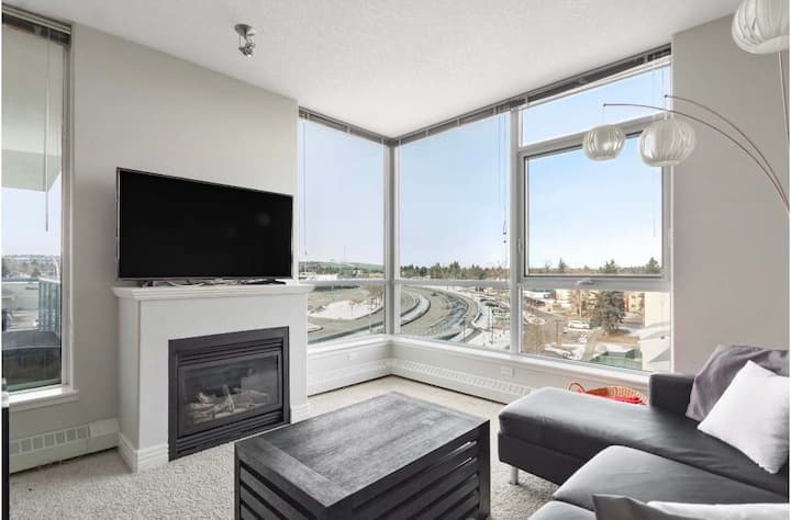 The Spruce | Monthly Discounts! | Indoor Pool | - Calgary