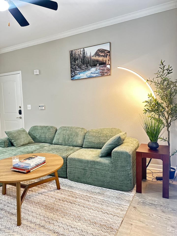 Magnolia Haven | Cozy 1br Near Shops & Trails - The Woodlands, TX