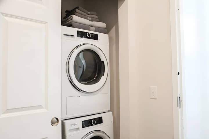 Stylish 1b City Stay Steps From Rivers & Nightlife - Pittsburgh