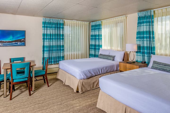 2 Queen Suite | Bridgewater | Extra Space & Views - Fairbanks, AK