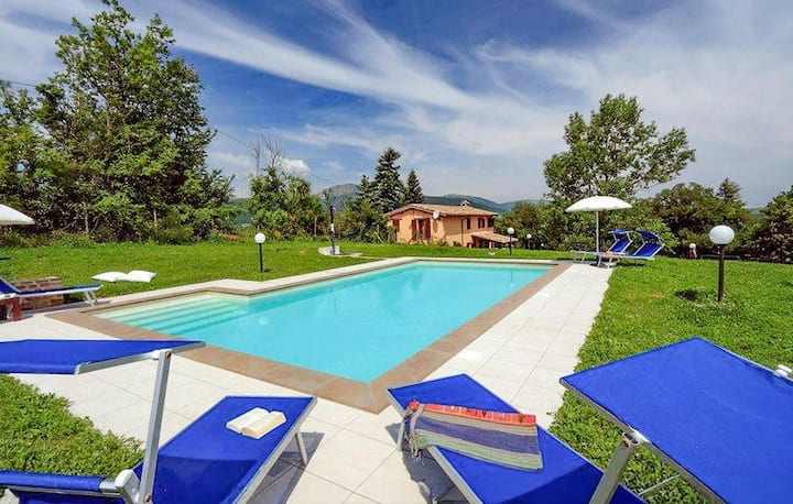 Lovely Home In Valfornace - Ussita