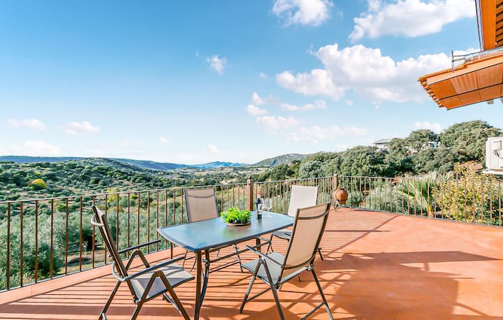 Amazing Home In Villanueva Del Rey - Villanueva del Rey