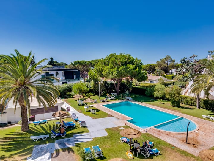 3bed Apartment With Pool And Parking - Quarteira