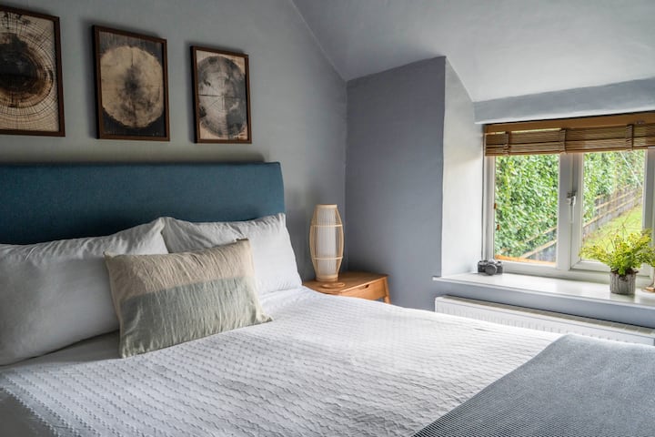 Charlotte's Cottage In The Cotswolds - Kingham