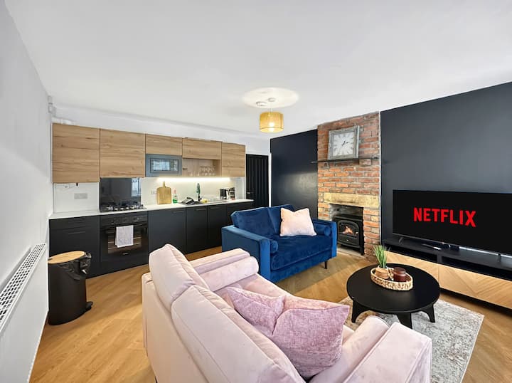 2-bed Ground-floor Oakworth Flat With Free Parking - Ilkley