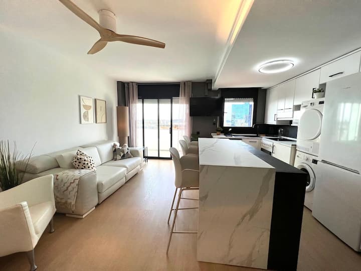 Fira-montjuïc | Balcon | Affaires Et Famille - Barcelona