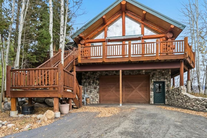 Grand Lake 4 Bed Cabin - Grand Lake, CO