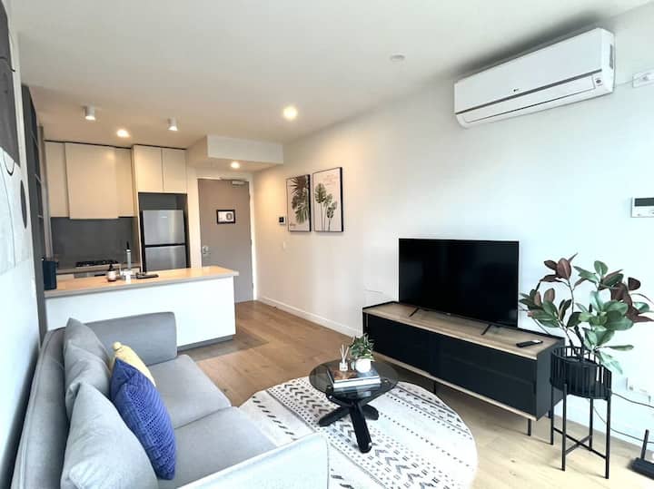 Cbd Premium Park View Suite | Pool, Gym & Sauna - Melbourne