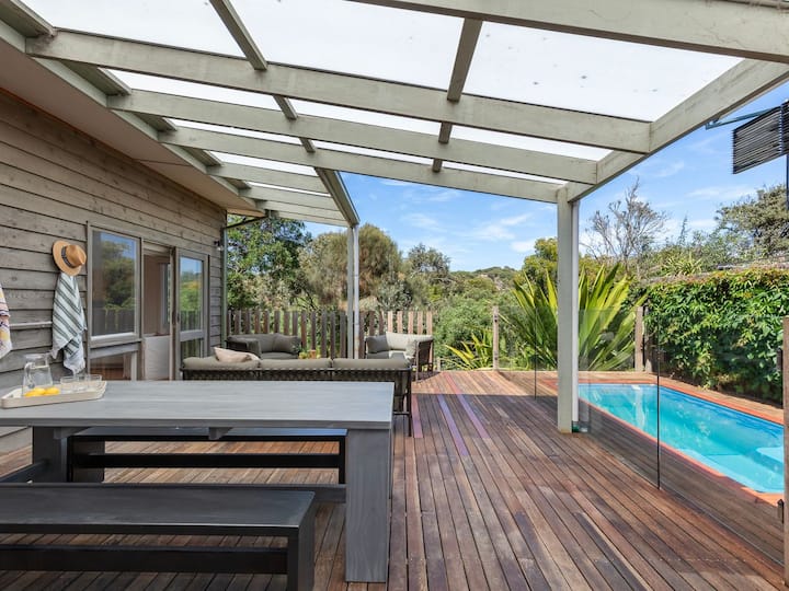 Laker Retreat - Point Lonsdale