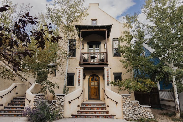 The Penthouse Suite - Buena Vista, CO