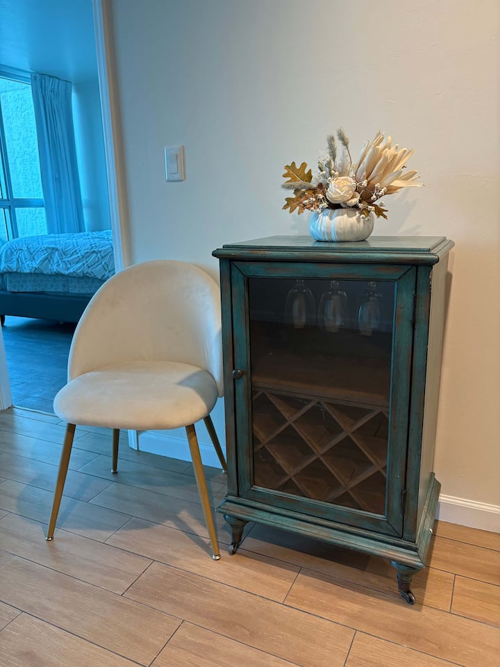 Aqua Breeze Paradise-“calm Begins Here.” - Fort Myers, FL