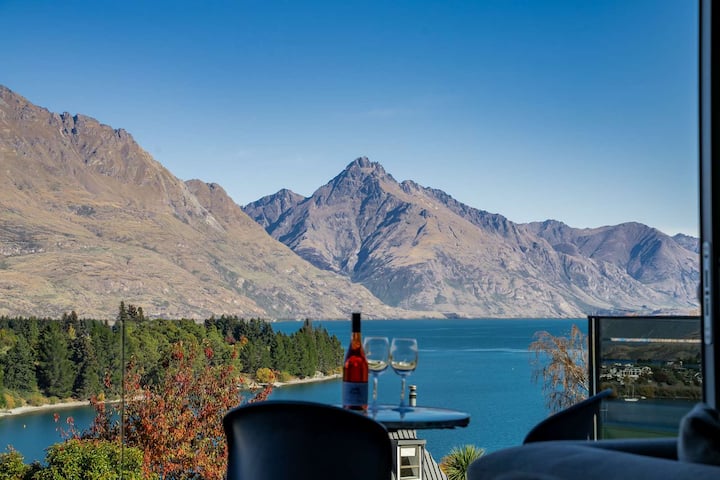 Lakeside One-bedroom Retreat, Pounamu Complex - Queenstown, New Zealand