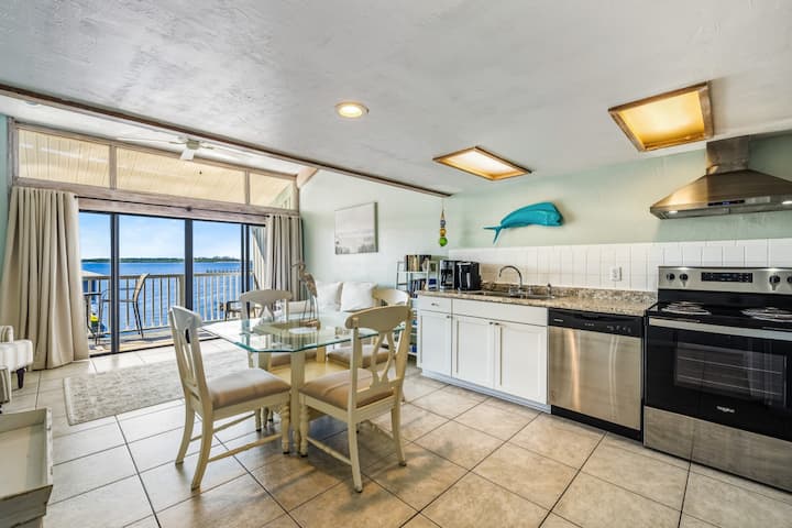 The Cedar Key Seven C's - Cedar Key, FL