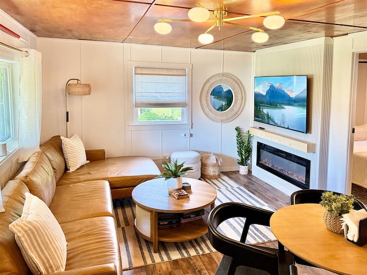 Tide Cabin | Walk To Lake Como + Fire Pit + Grill - Lake Geneva, WI