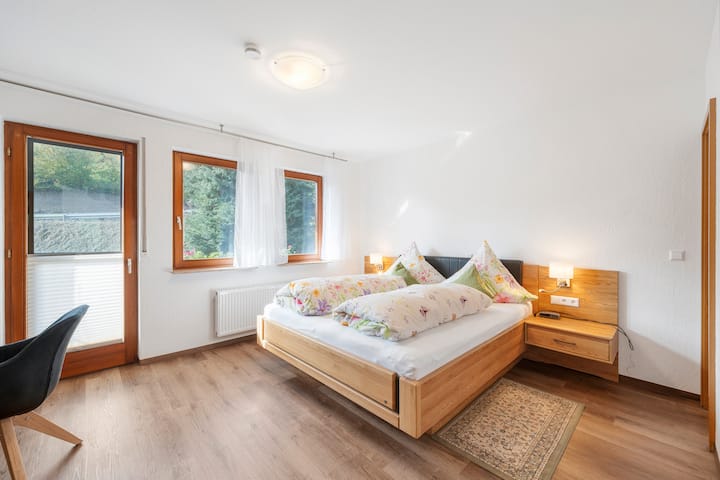 Nr 2 Ferienwohnung Rotkelchen - Freiamt