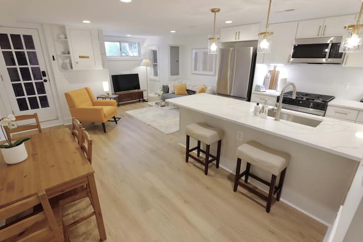 Parkside Living - Steps From Lincoln And Stanton P - Washington, DC