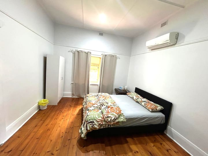 Room In Guest House Near Adelaide Cbd (Joslin 5070 - Prospect