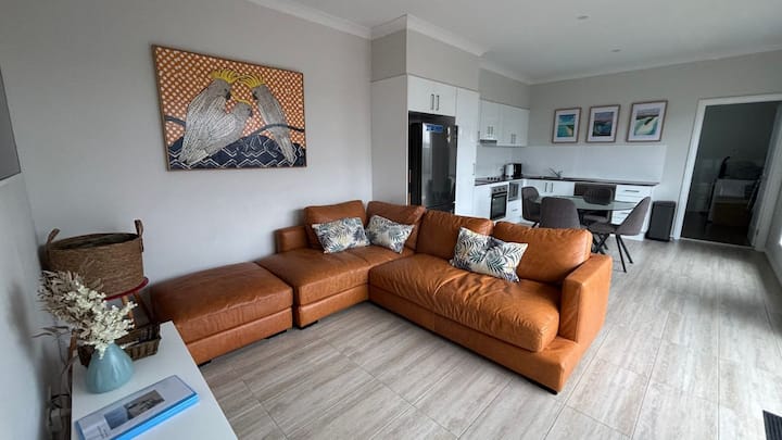 Blue Water Lane Apartment Stylish Coastal Retreat - Huskisson