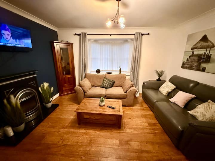 Doulton Close Long Stays Free Parking Book Now - Swindon