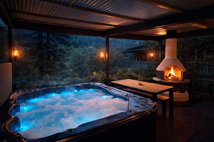 The Grandview Retreat | Riverside Farmstay Escape - Noojee