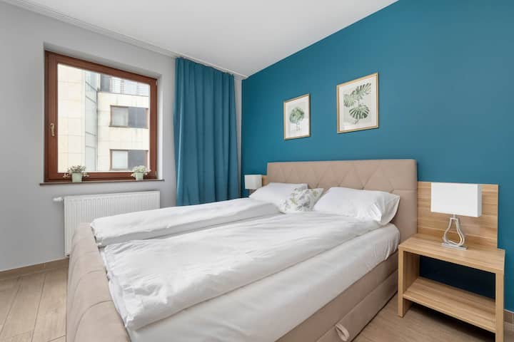 Krawiecka 1 | Air Conditioned Studio | Remote Work - Wrocław