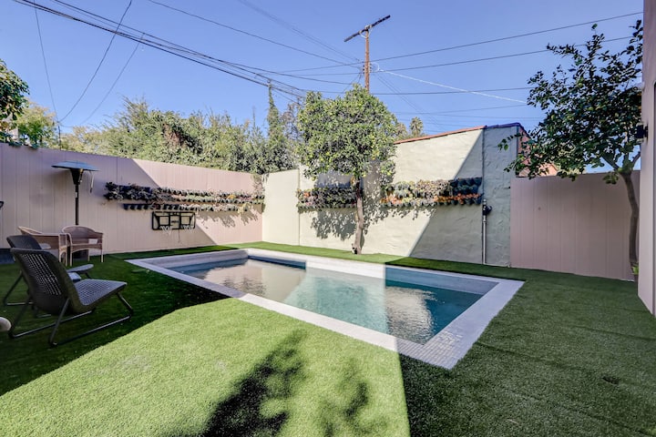 Private Pool Oasis · 5br House Near The Grove - Beverly Hills, CA