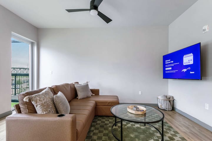 Peaceful Modern Townhome | Water Campus - Louisiane