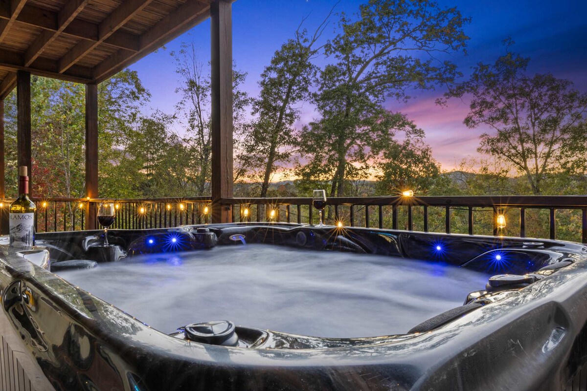 Mountain-View Adventures • Gym, Hot Tub, Fire Pit - Houses for Rent in ...