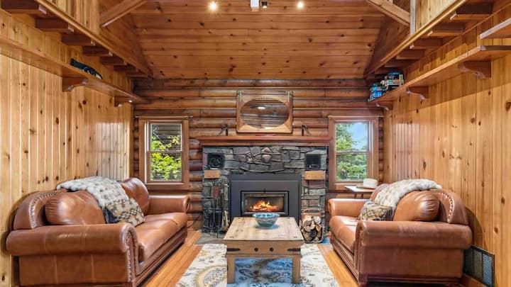 Whitefish Lake Walapai Cabin - Whitefish, MT