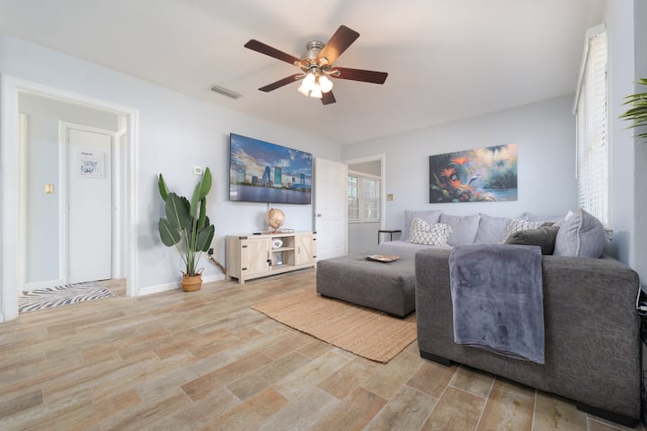 Blue Palm Front Home | Team Joseph Ellen - Jacksonville, FL