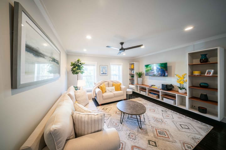 Upscale Apt In The Heart Of Toga | Games -Tvs New! - Saratoga Springs, NY